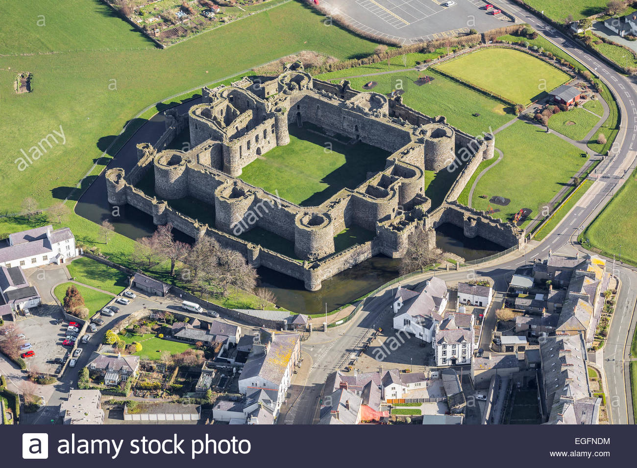 Beaumaris castle aerial hi-res stock photography and images - Alamy