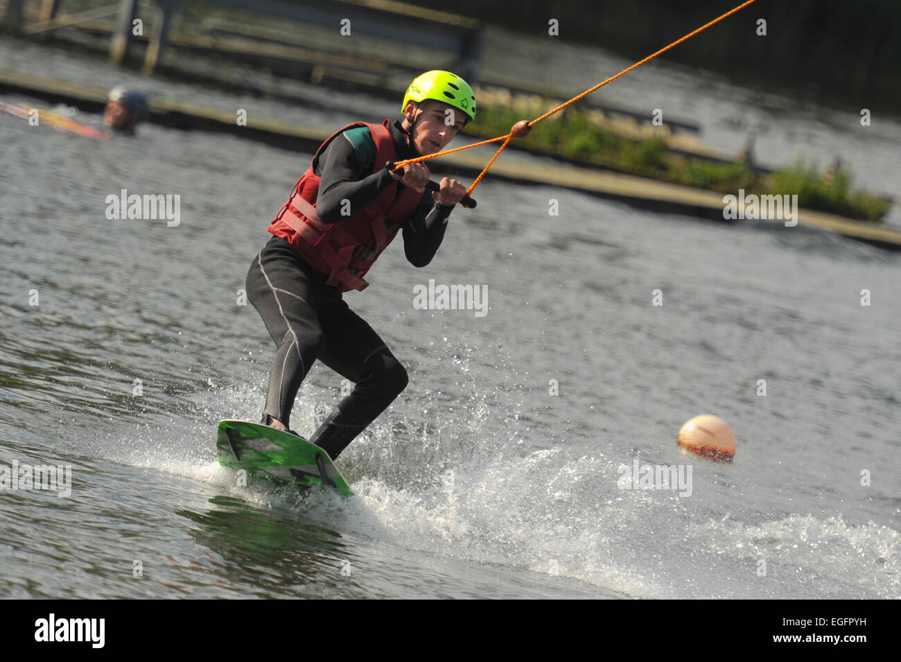 Cable wake hi-res stock photography and images - Alamy