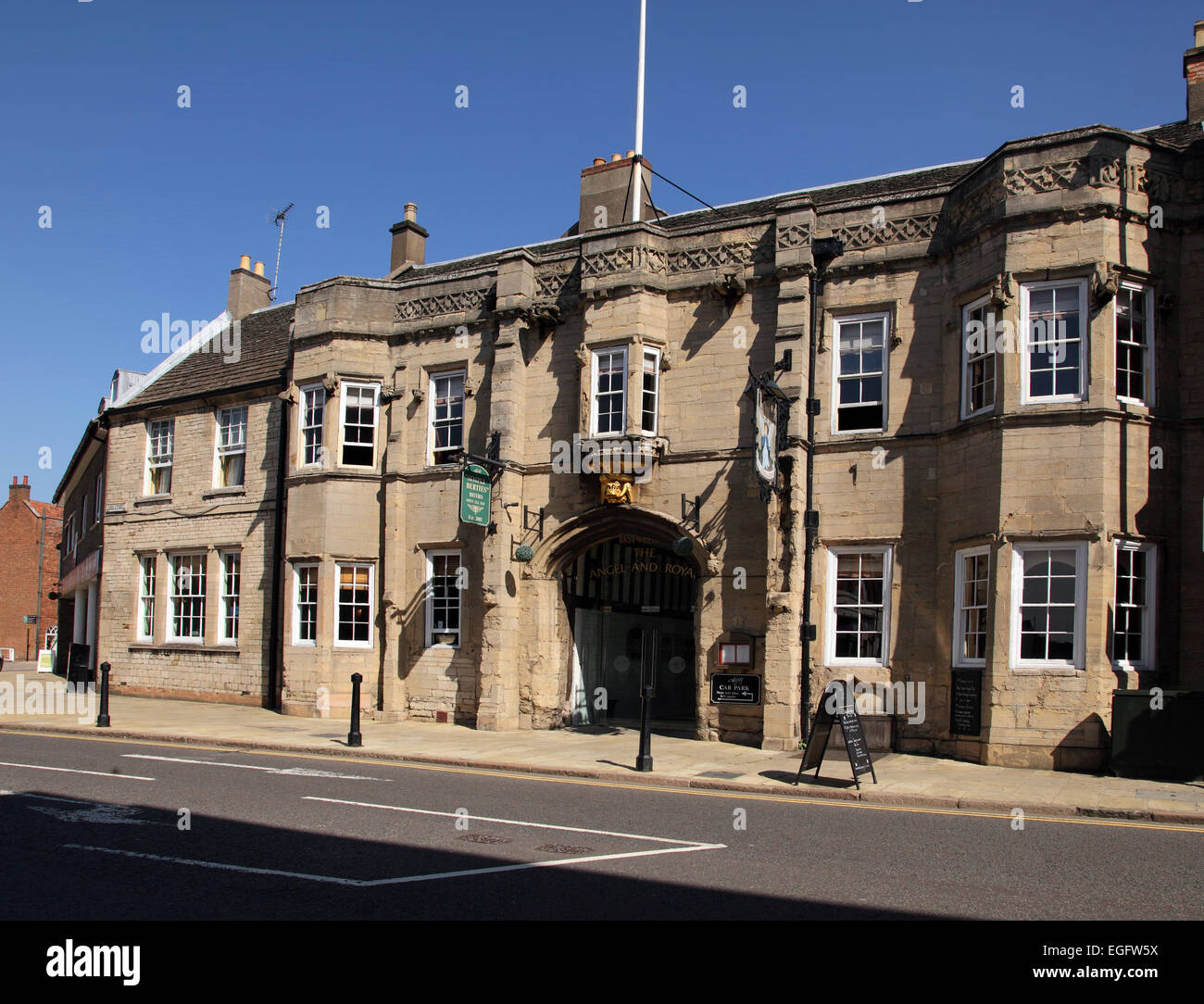 The Angel and Royal Hotel, Grantham, Lincolnshire Stock Photo - Alamy