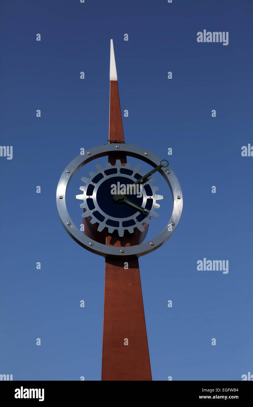 Town centre clock, Kettering, Northants Stock Photo - Alamy