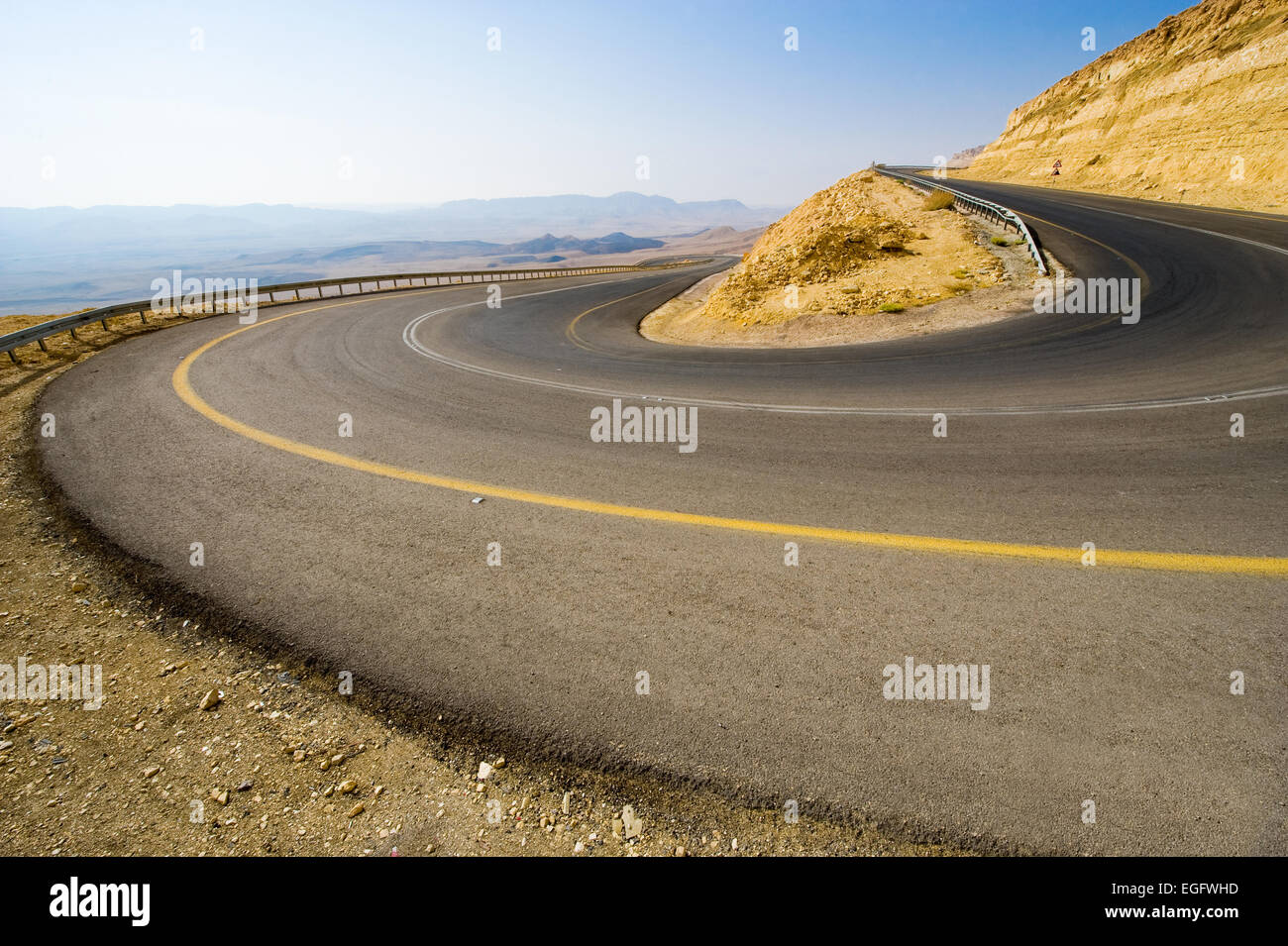 Hairpin road hi-res stock photography and images - Alamy