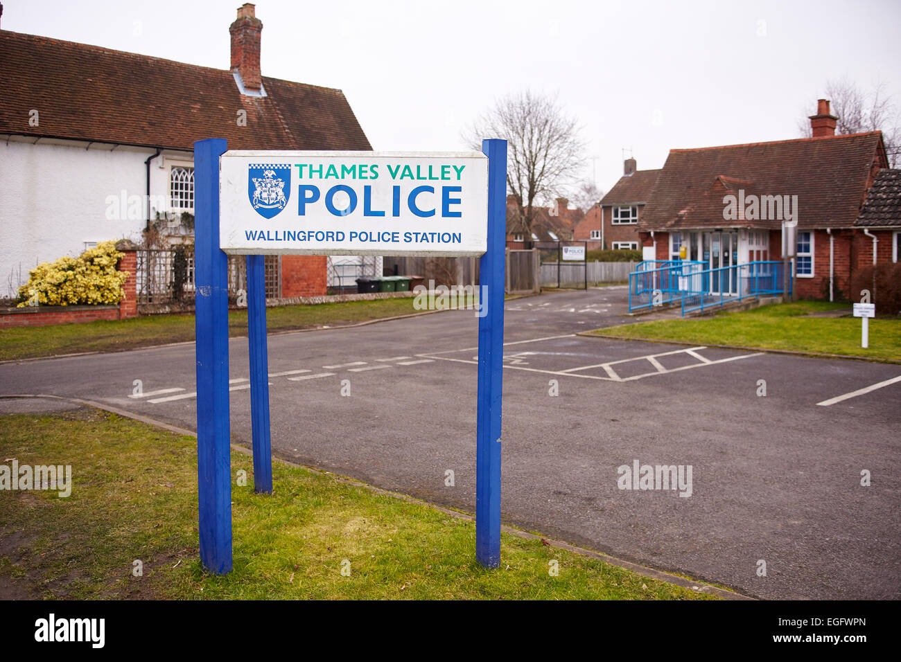 General view of Wallingford Police Station. Thames Valley police plans ...