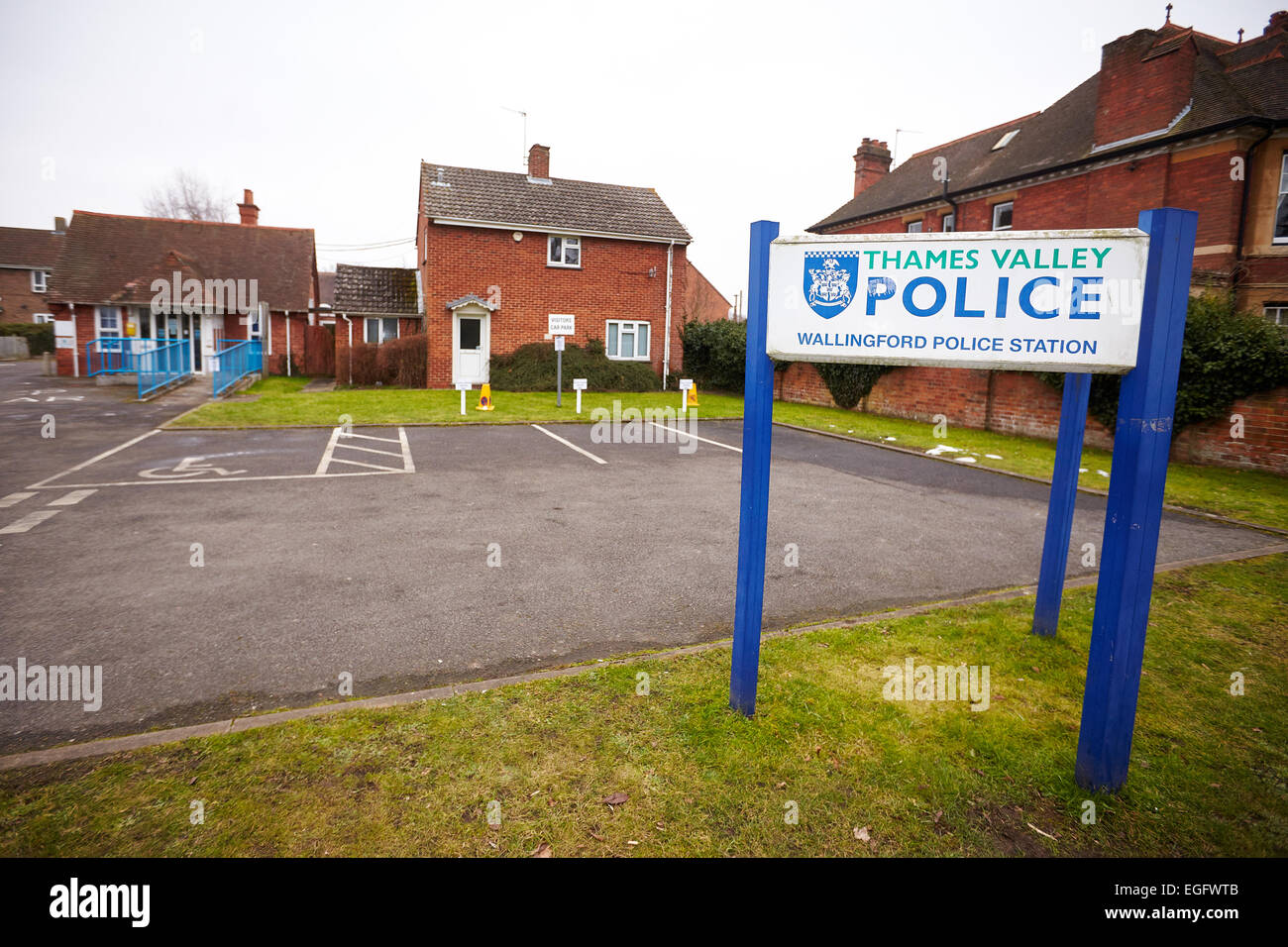 General view of Wallingford Police Station. Thames Valley police plans ...