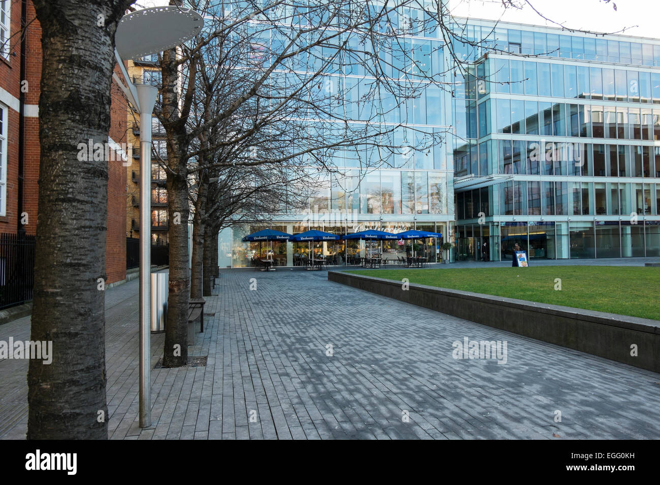 Carluccio's restaurant in Forbury Square, Reading, Berkshire, UK Stock ...