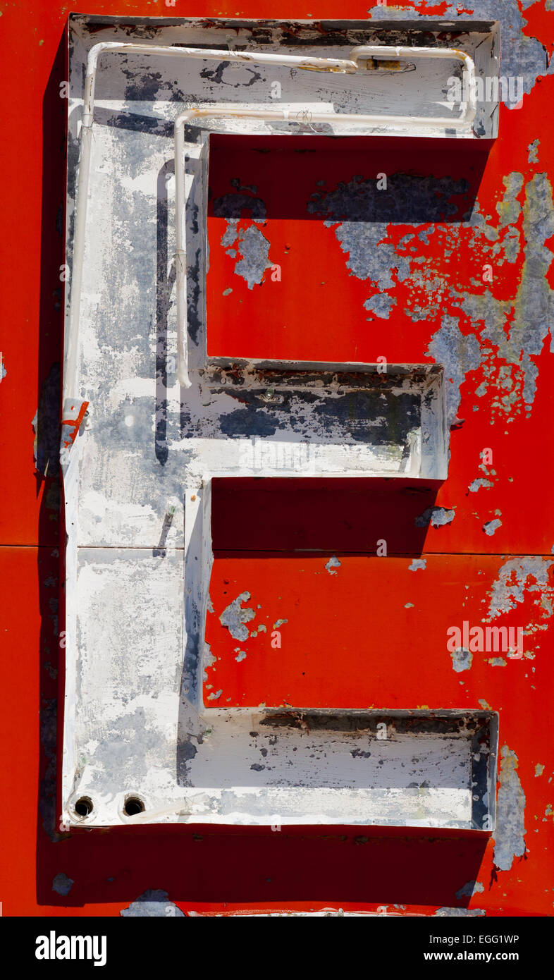 Letter e hi-res stock photography and images - Alamy