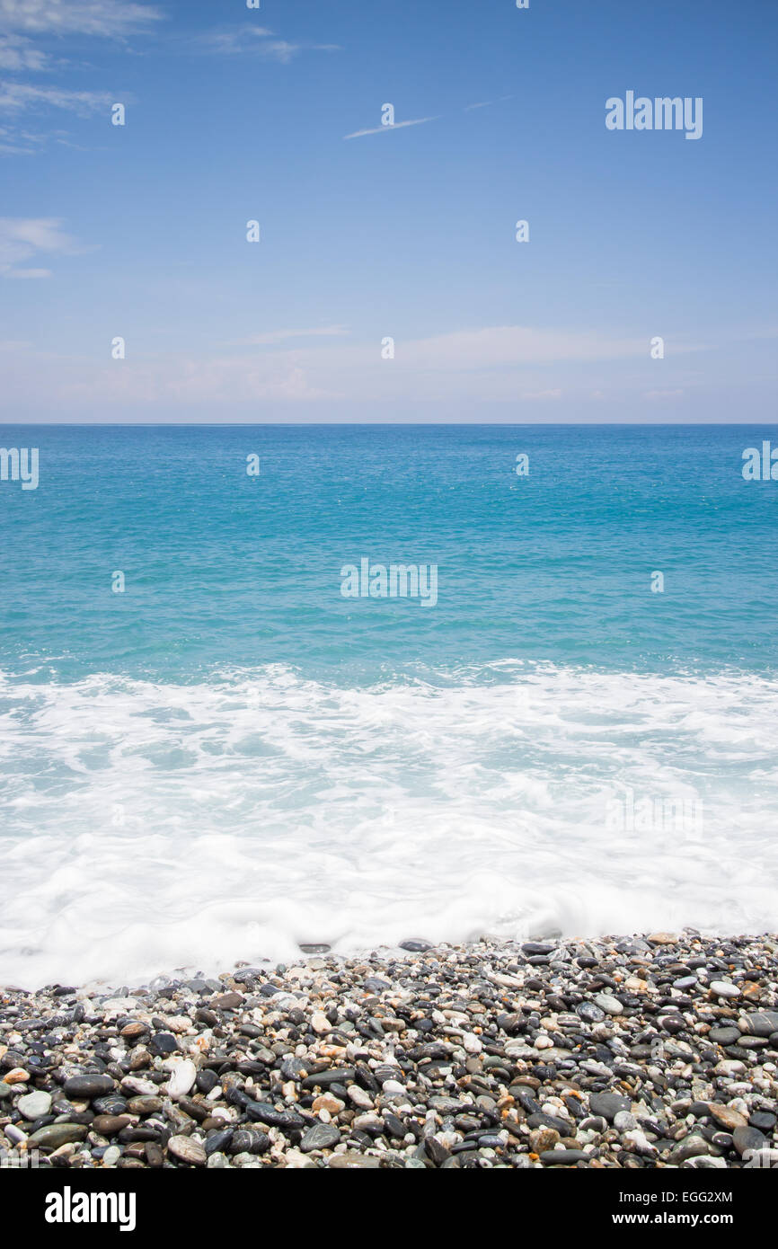 Pebbled beach hi-res stock photography and images - Alamy