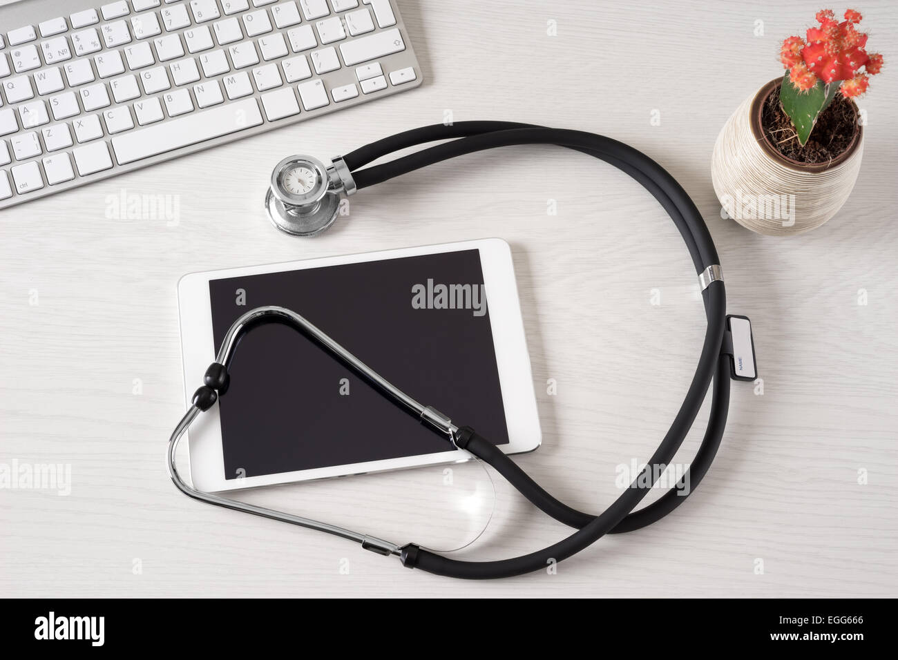 Clinical table hi-res stock photography and images - Alamy