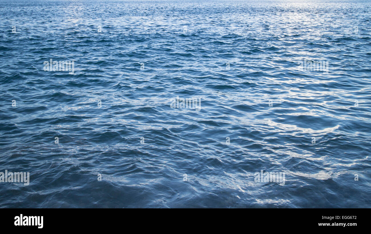 Blue sea background hi-res stock photography and images - Alamy