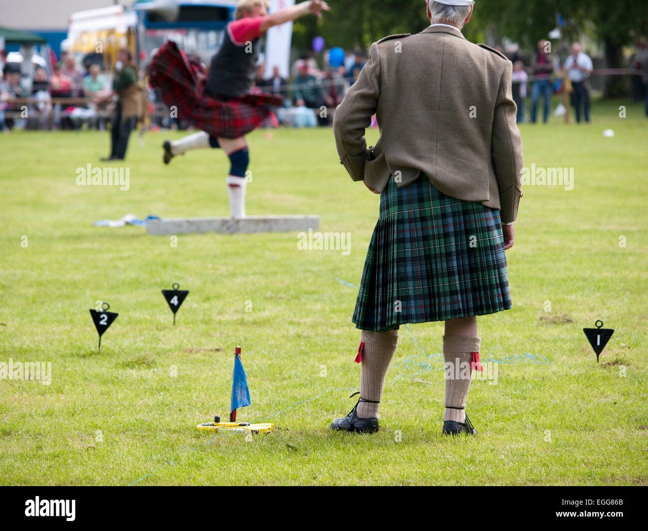 Stone put hi-res stock photography and images - Alamy