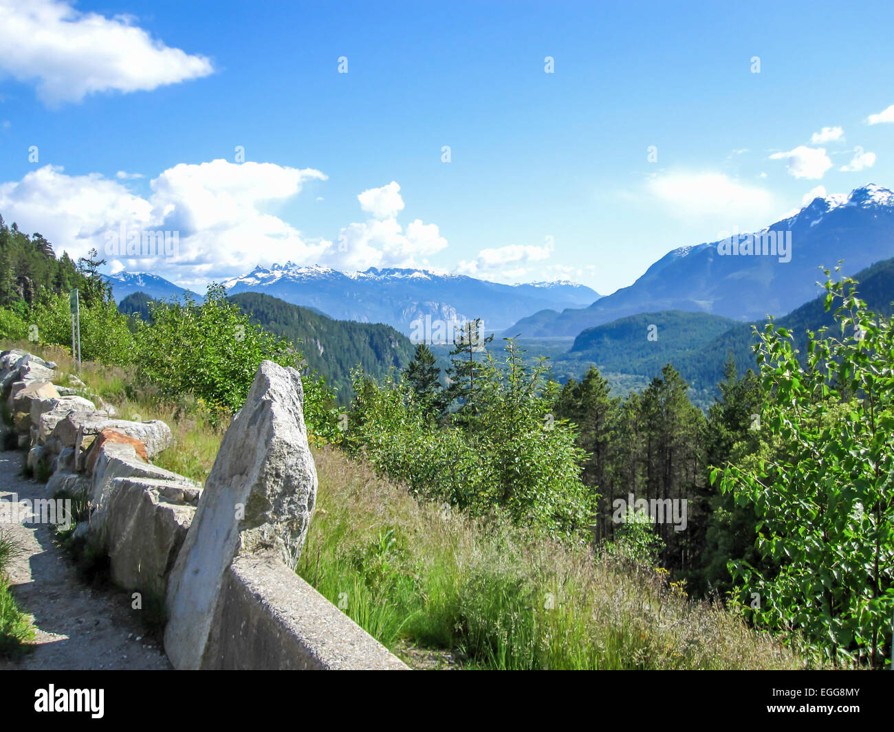 Tantalus mountain range hi-res stock photography and images - Alamy