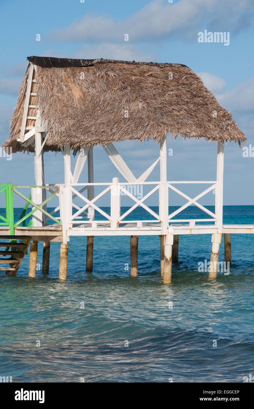 Coco hut hi-res stock photography and images - Alamy