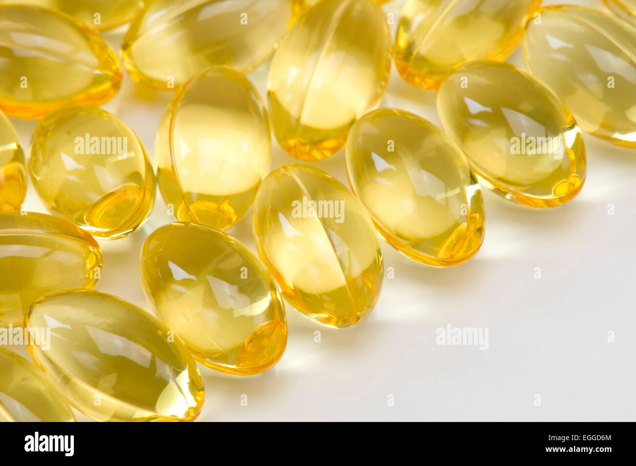 Gel Capsules on white Stock Photo - Alamy