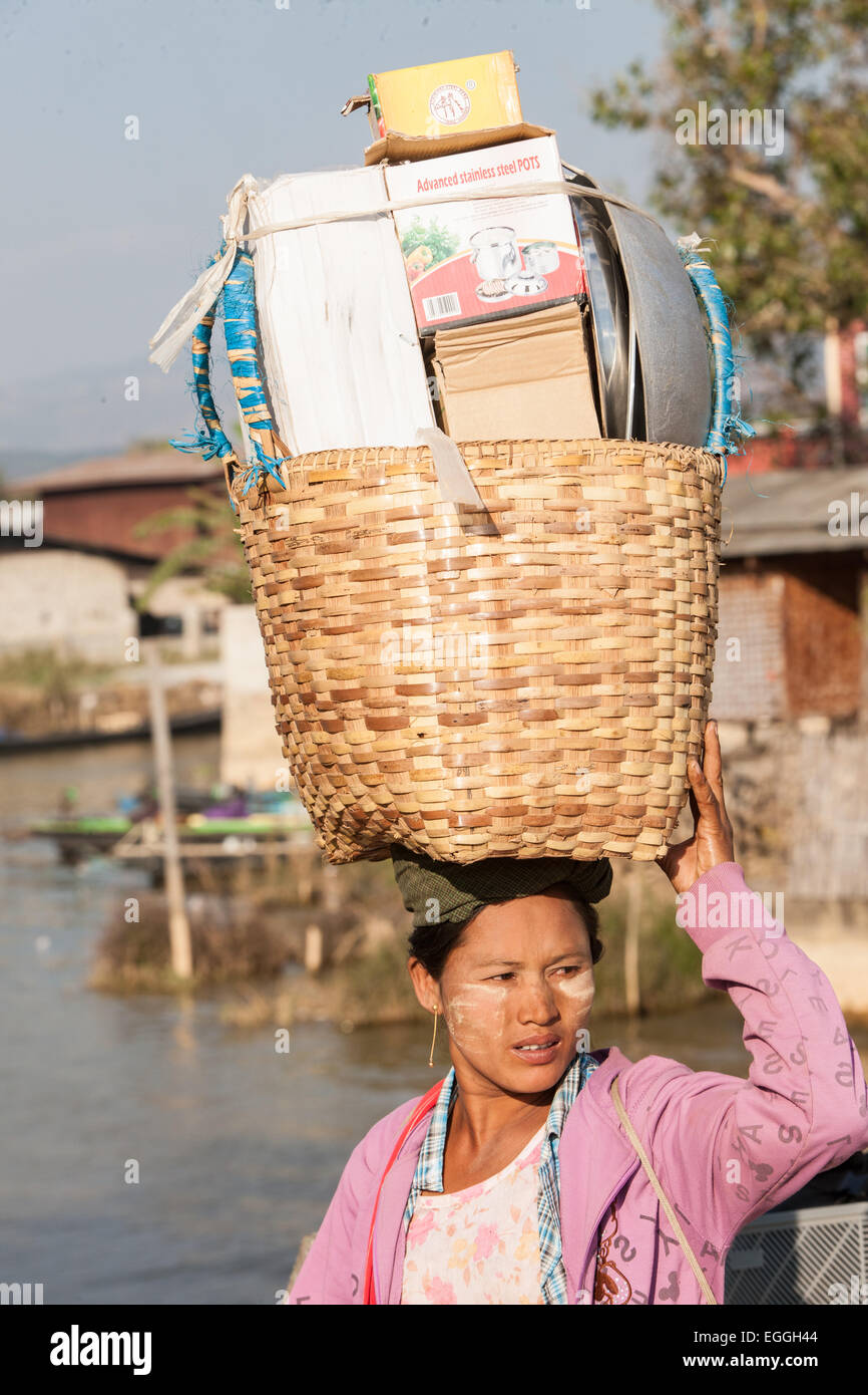 Carrying capacity tourists hi-res stock photography and images - Alamy