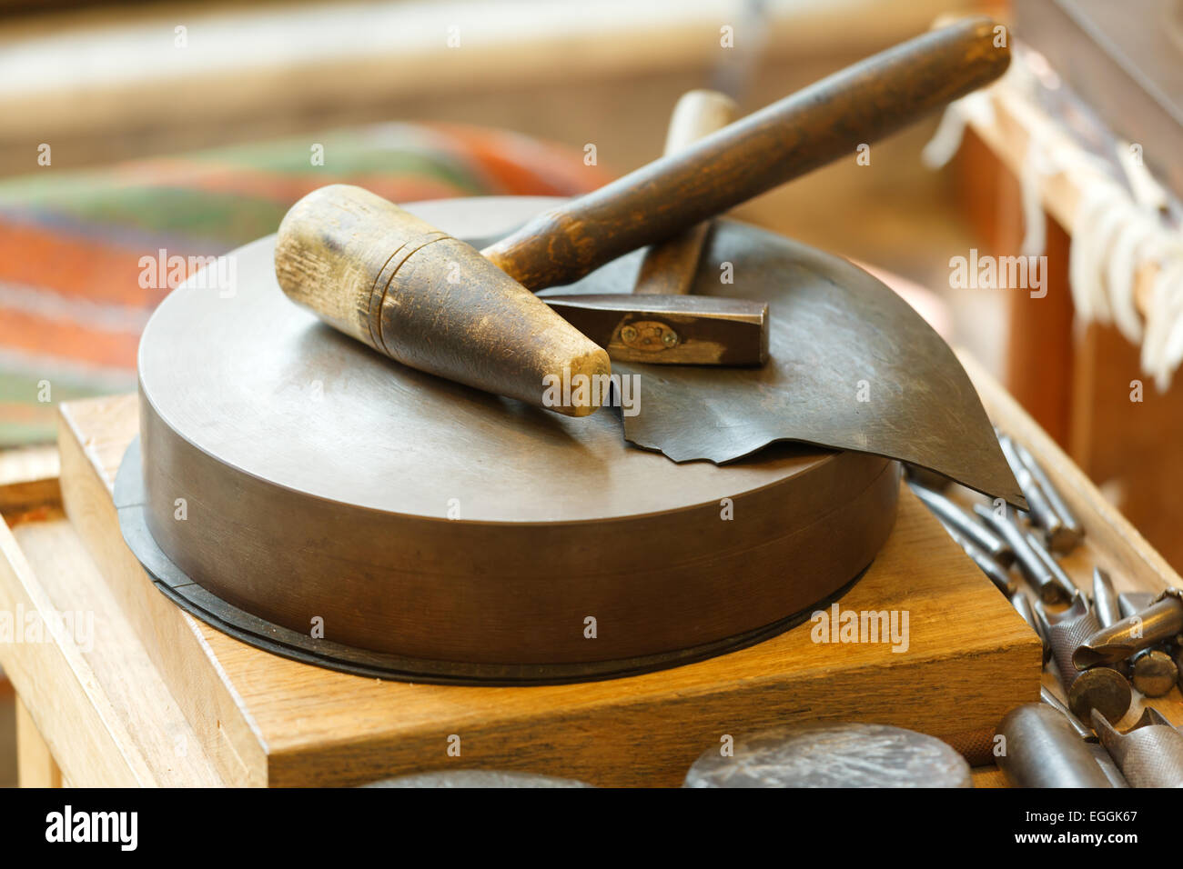 Tools for Hand Metal Embossing and Chasing Stock Photo - Alamy