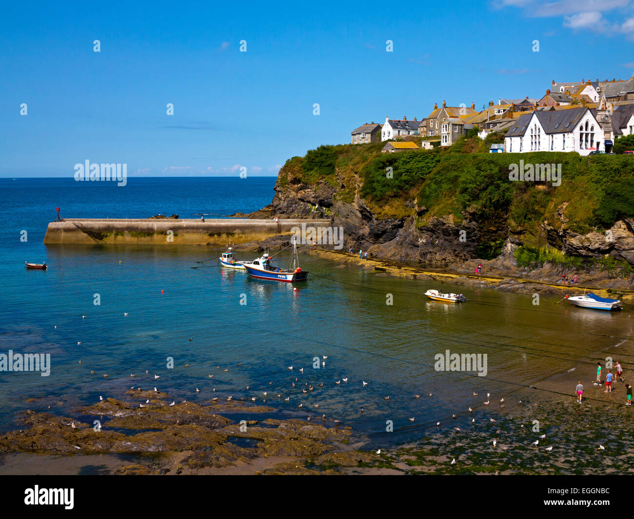 Uk harbour 18th century hi-res stock photography and images - Alamy