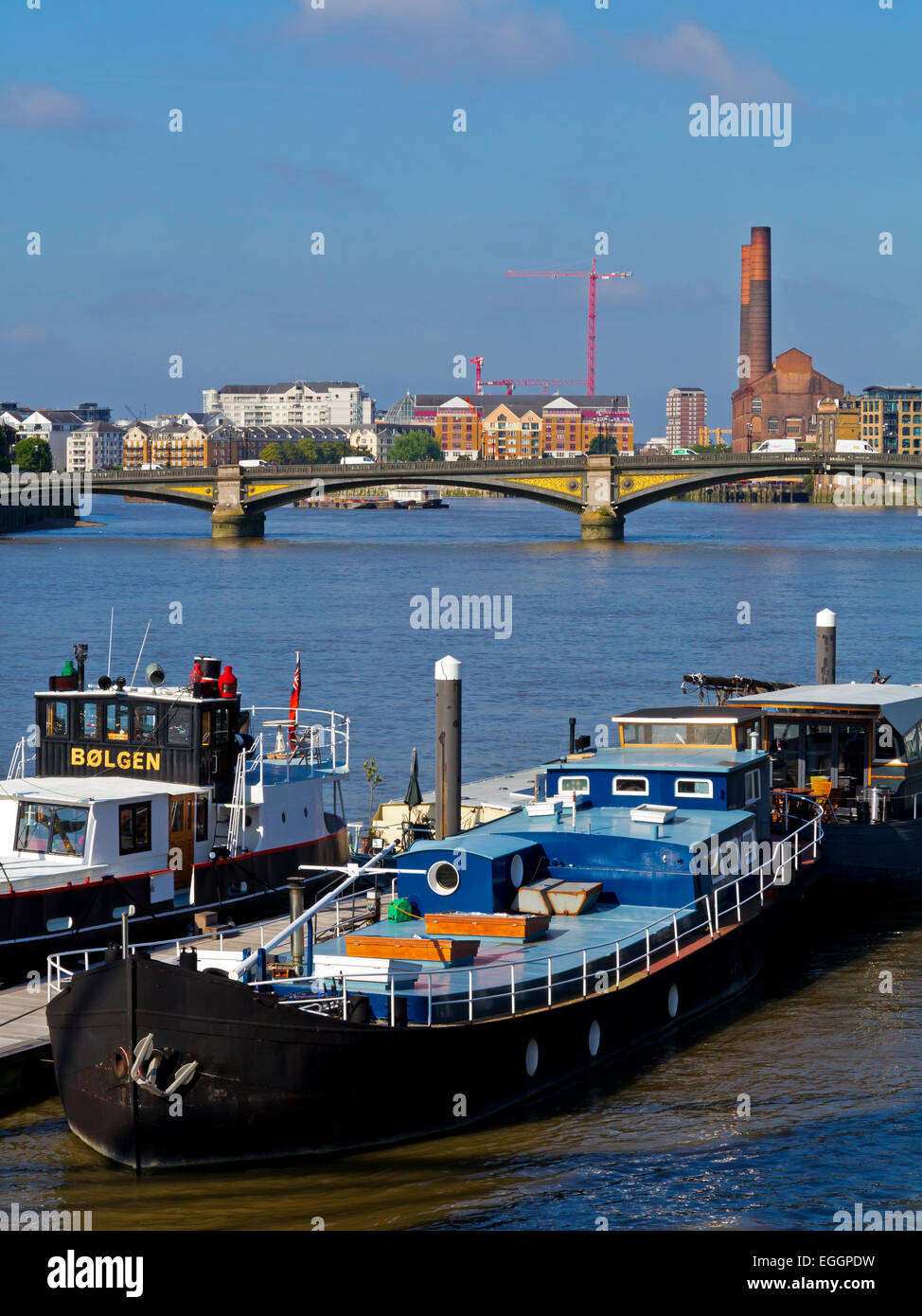 Chelsea houseboats hi-res stock photography and images - Alamy