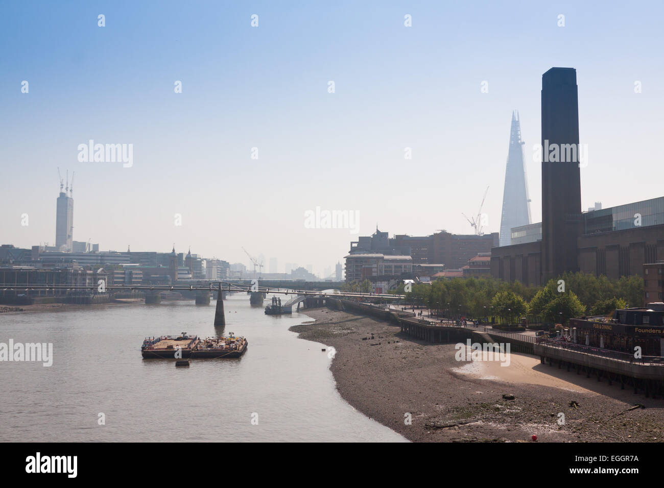 Tate Modern and the Thames River at Bankside in May, London, England ...