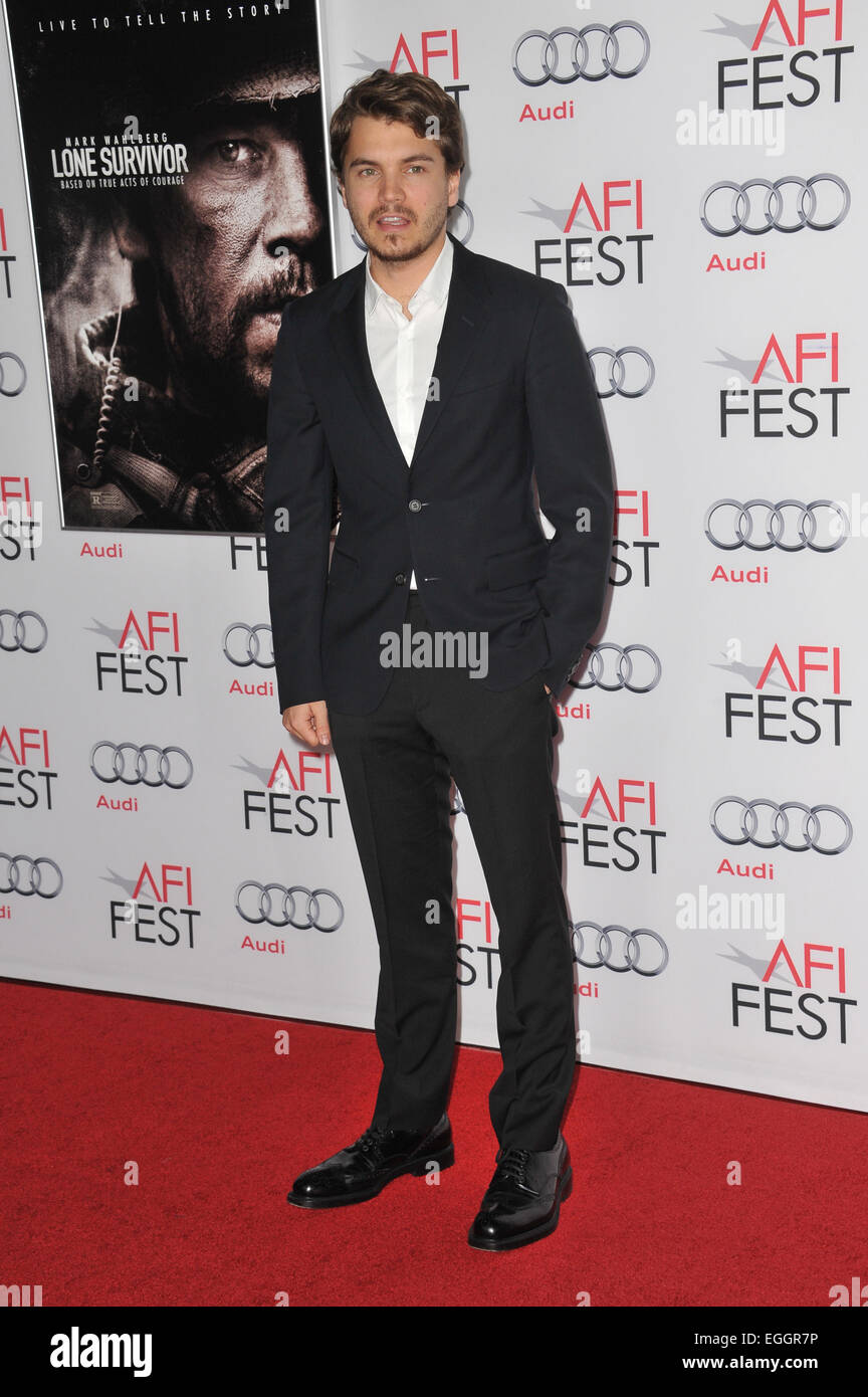 Emile Hirsch Lone Survivor Body