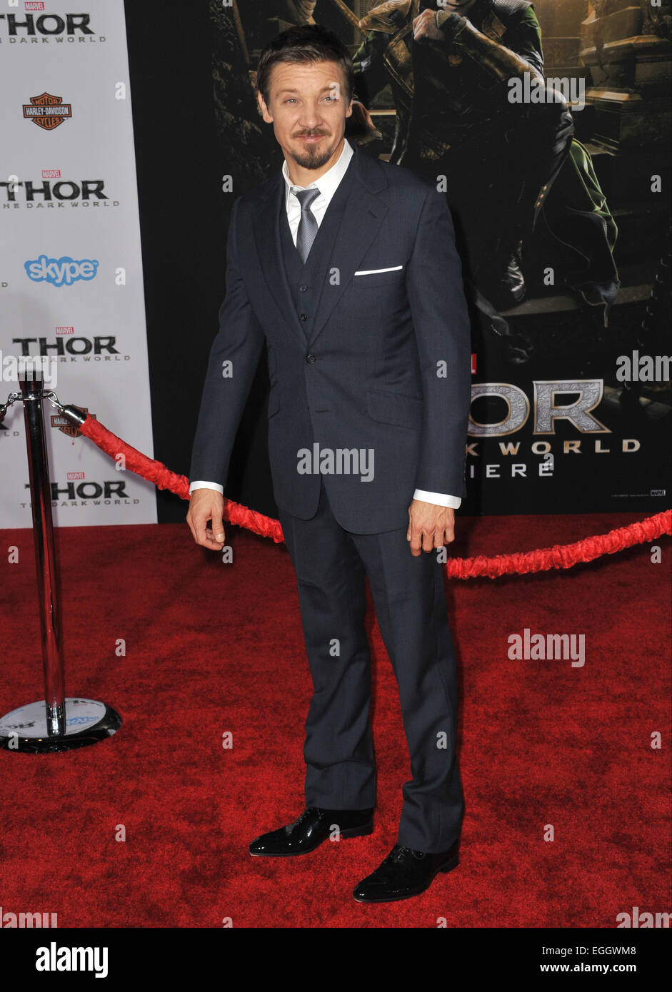 LOS ANGELES, CA - NOVEMBER 4, 2013: Jeremy Renner at the US premiere of ...