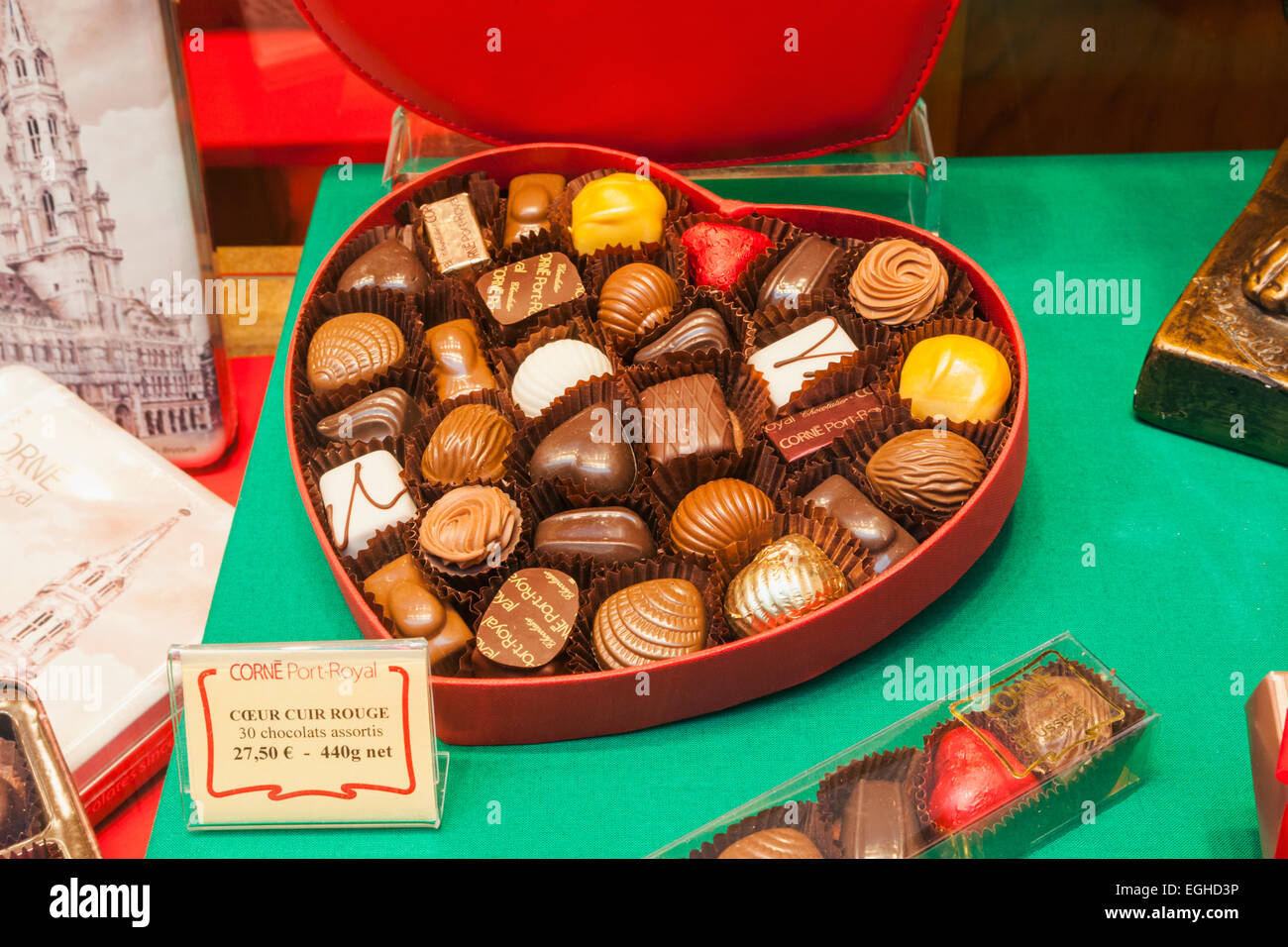 Belgium, Brussels, Chocolate Shop Window Display Stock Photo - Alamy