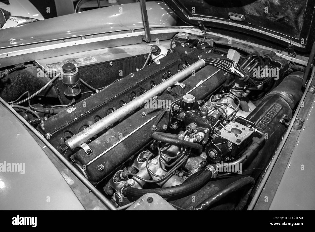 Engine of a car Maserati 3500 GTi (Tipo 101), 1963 Stock Photo - Alamy