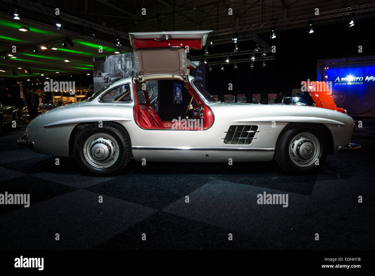 Mercedes benz 300sl gullwing hi-res stock photography and images - Alamy