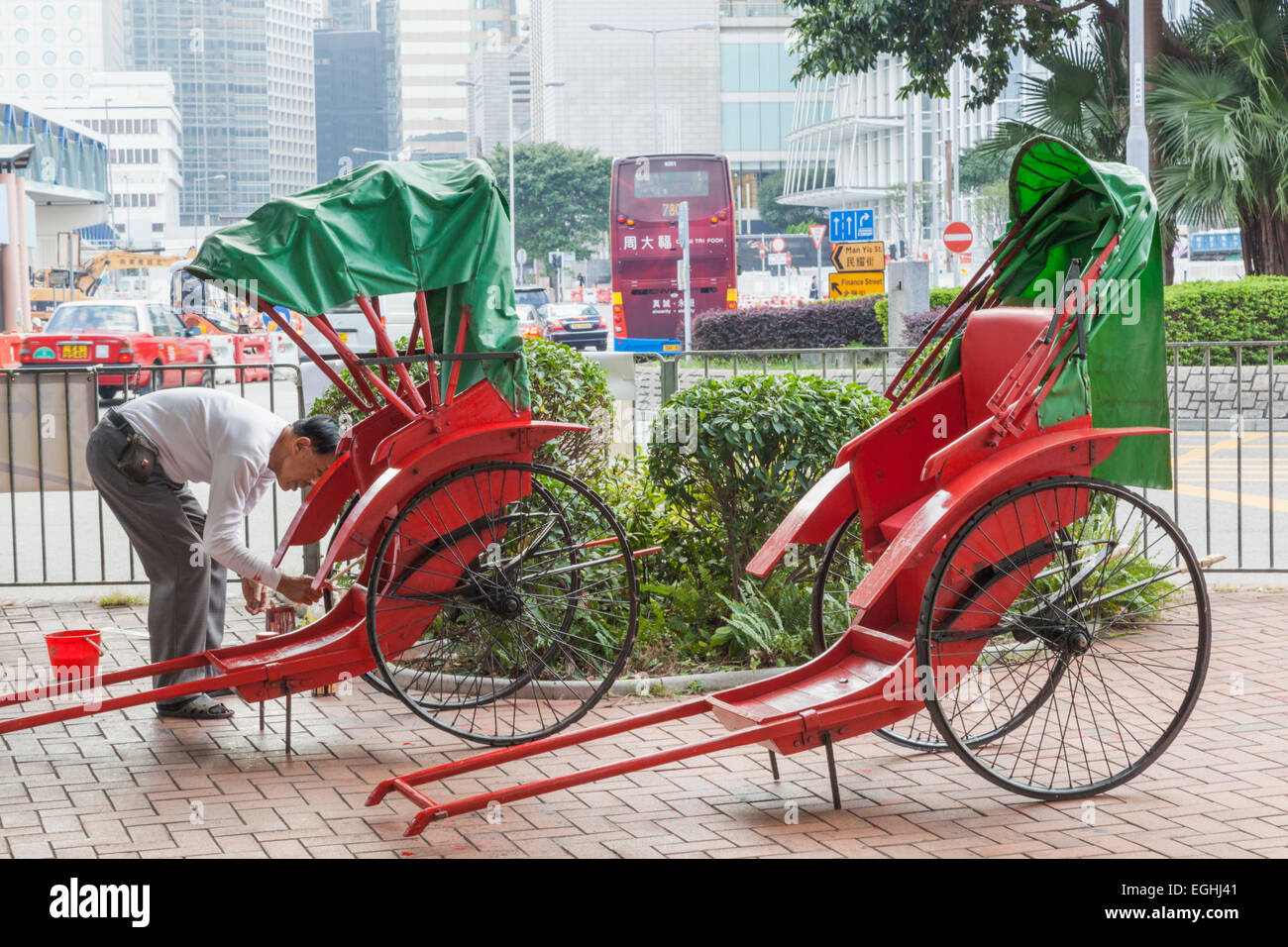 Chinese rickshaws hi-res stock photography and images - Alamy