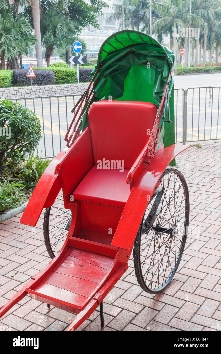 Rickshaw hong kong hi-res stock photography and images - Alamy
