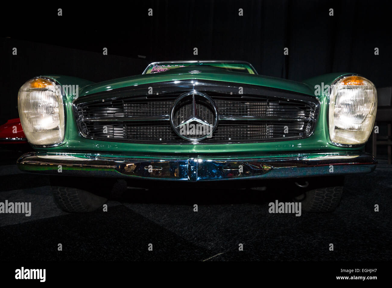 Mercedes benz w113 hi-res stock photography and images - Alamy