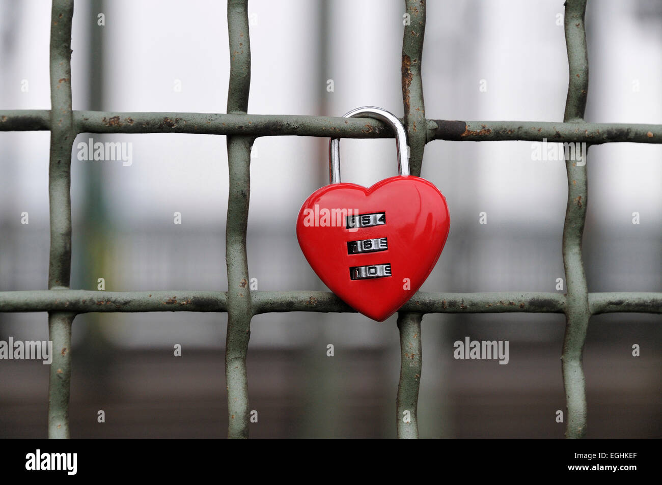 Love lock hi-res stock photography and images - Alamy