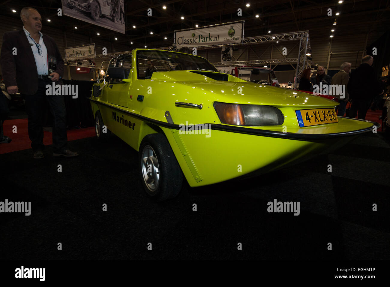 Amphibious car Dutton Mariner, 1990 Stock Photo - Alamy