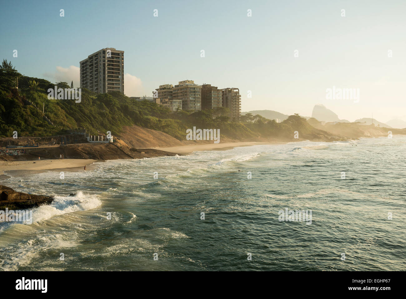Rio sunset arpoador beach brazil hi-res stock photography and images ...