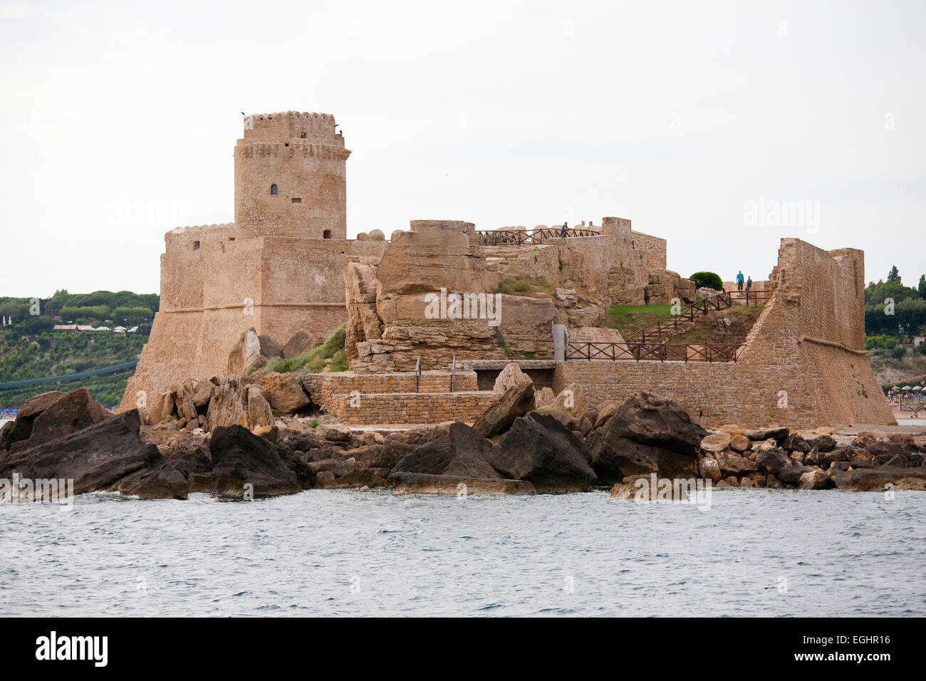 protected area of capo rizzuto, castle aragonese, le castella, crotone ...