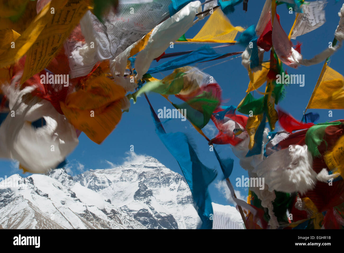 Prayer flags backdropped by Mt. Everest, Tibet Stock Photo - Alamy