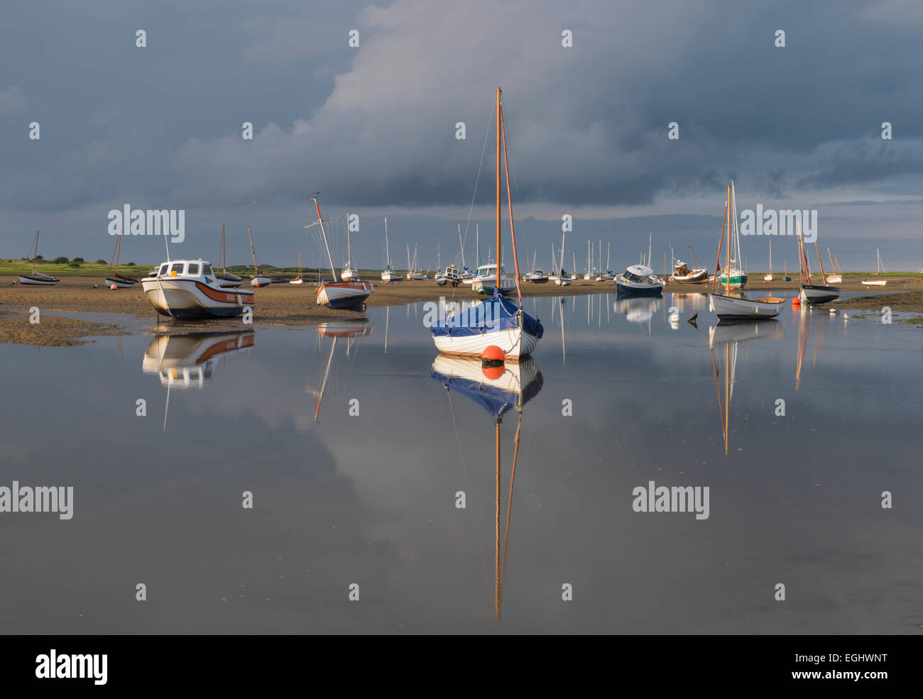 Brancaster staithe boats hi-res stock photography and images - Alamy