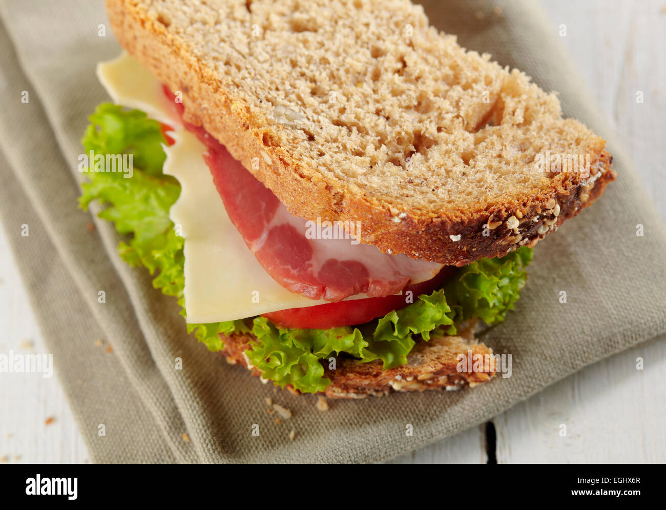 Lettuce leaf sandwich hi-res stock photography and images - Alamy