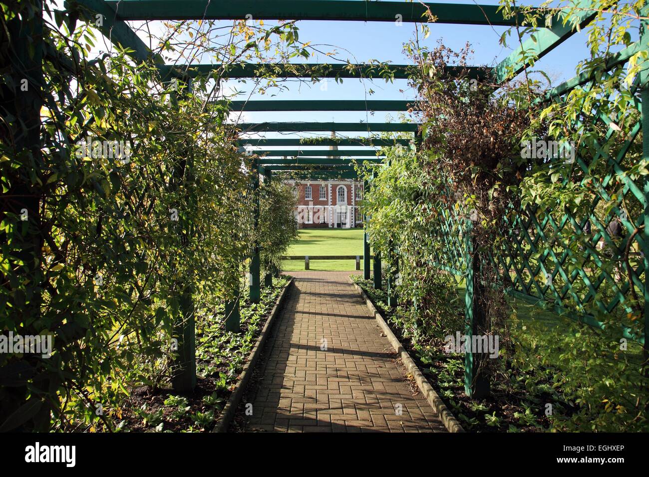 Priory house hi-res stock photography and images - Alamy