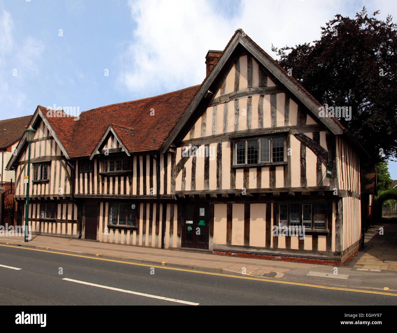 Knowle library, near Solihull, West Midlands Stock Photo - Alamy