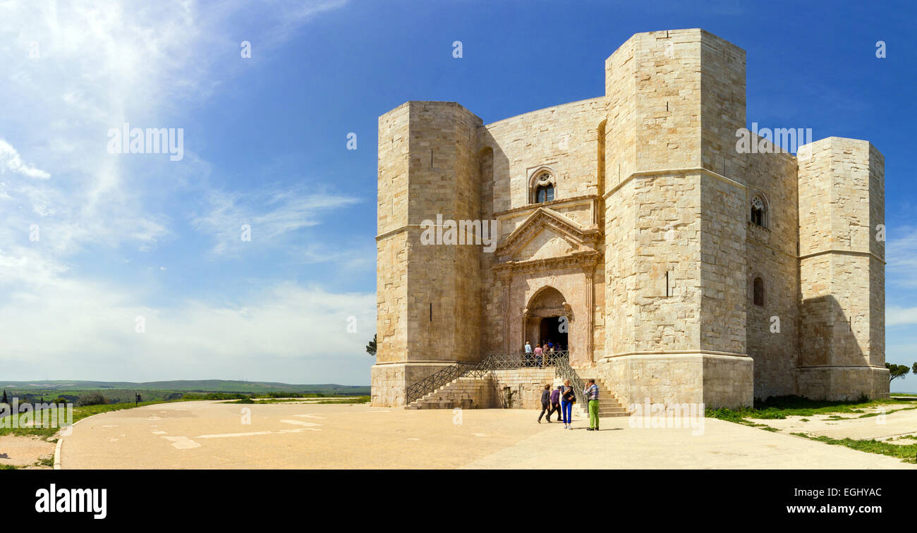 Castel del monte italia hi-res stock photography and images - Alamy