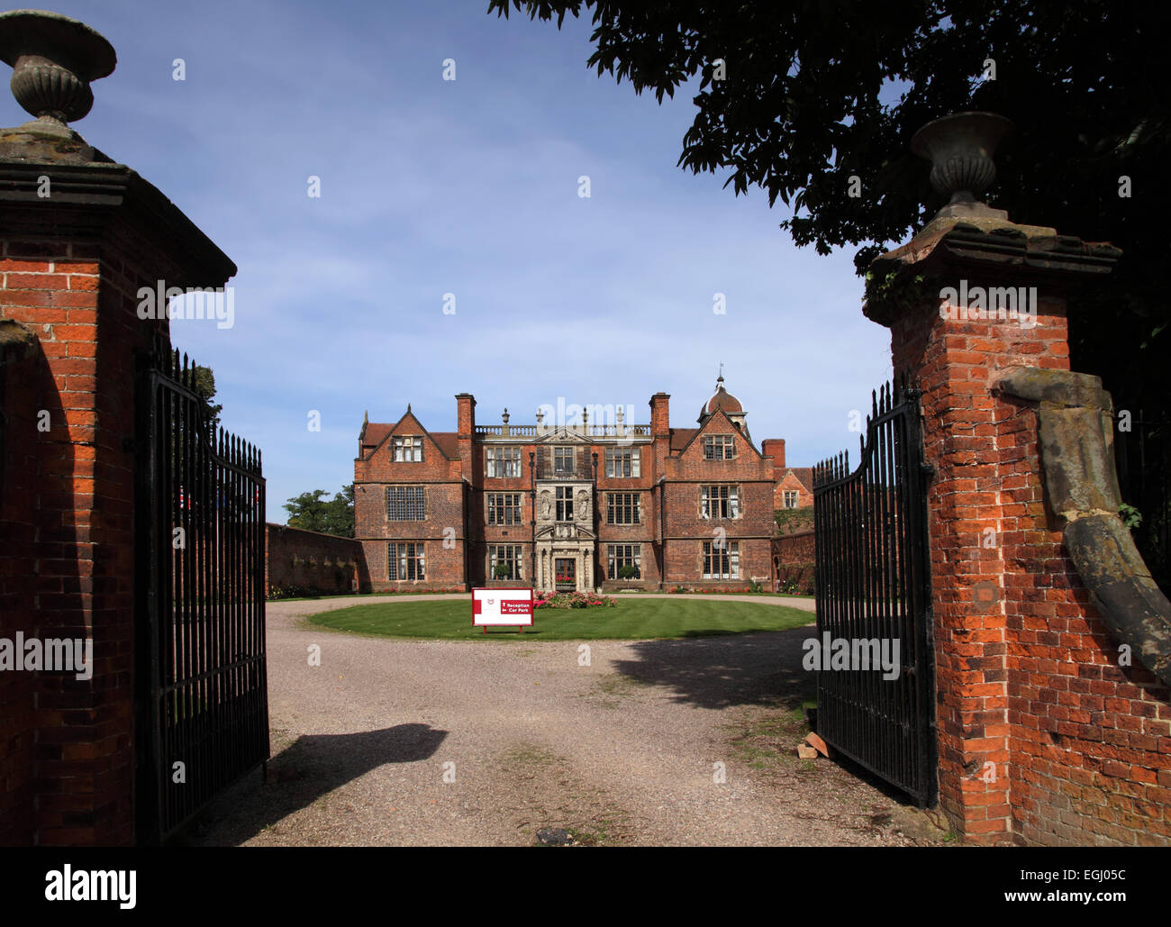 Castle bromwich hall hi-res stock photography and images - Alamy
