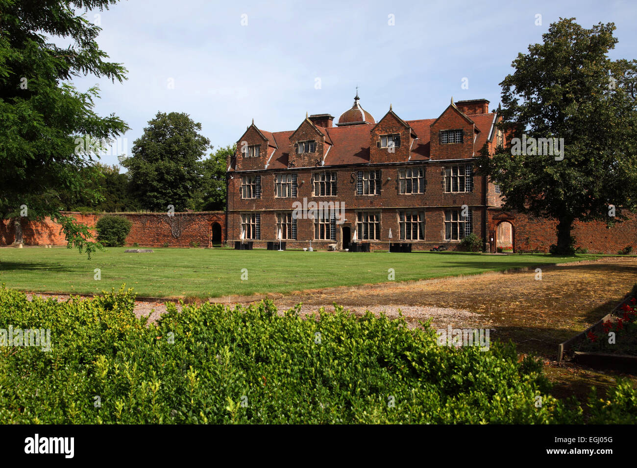 Castle bromwich hall hi-res stock photography and images - Alamy