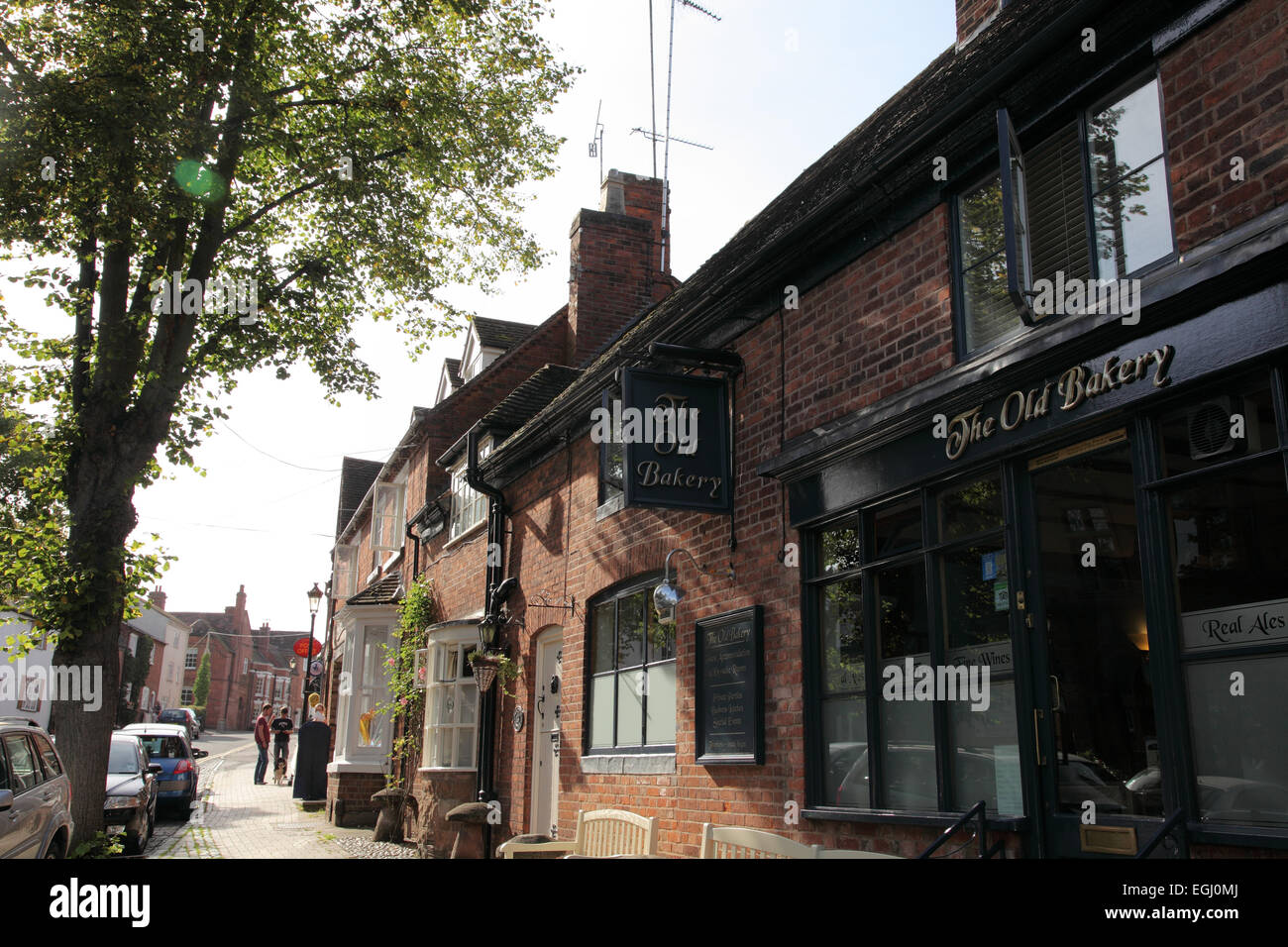 Views of the High Street in the old town, Kenilworth, Warwickshire UK ...