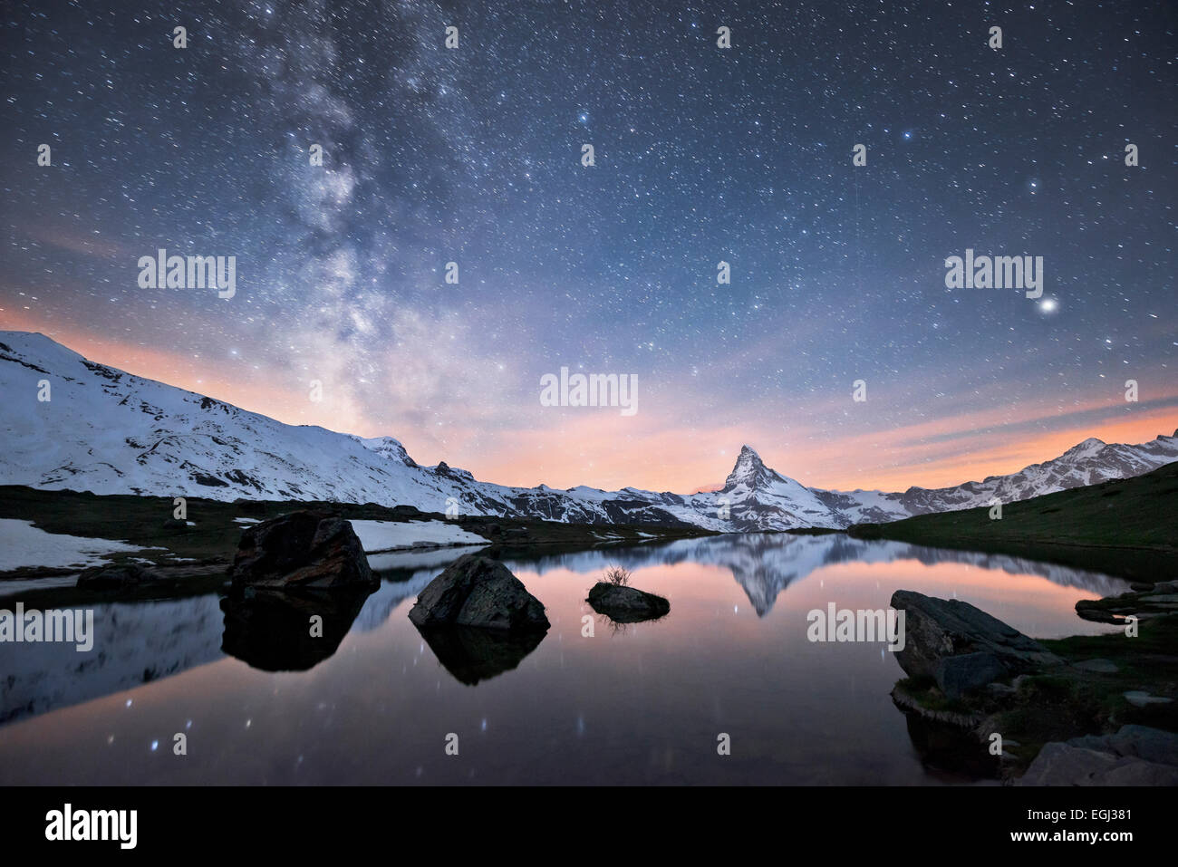 Switzerland, Matterhorn, Zermatt, Stellisee, reflection, night Stock ...