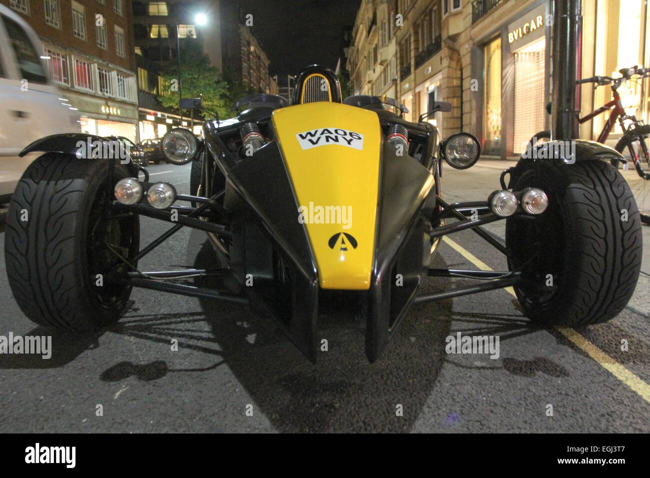 Arab supercars hi-res stock photography and images - Alamy