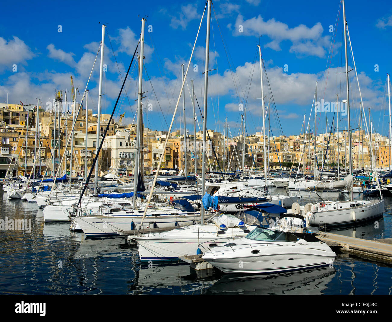 Marina view with boats hi-res stock photography and images - Alamy