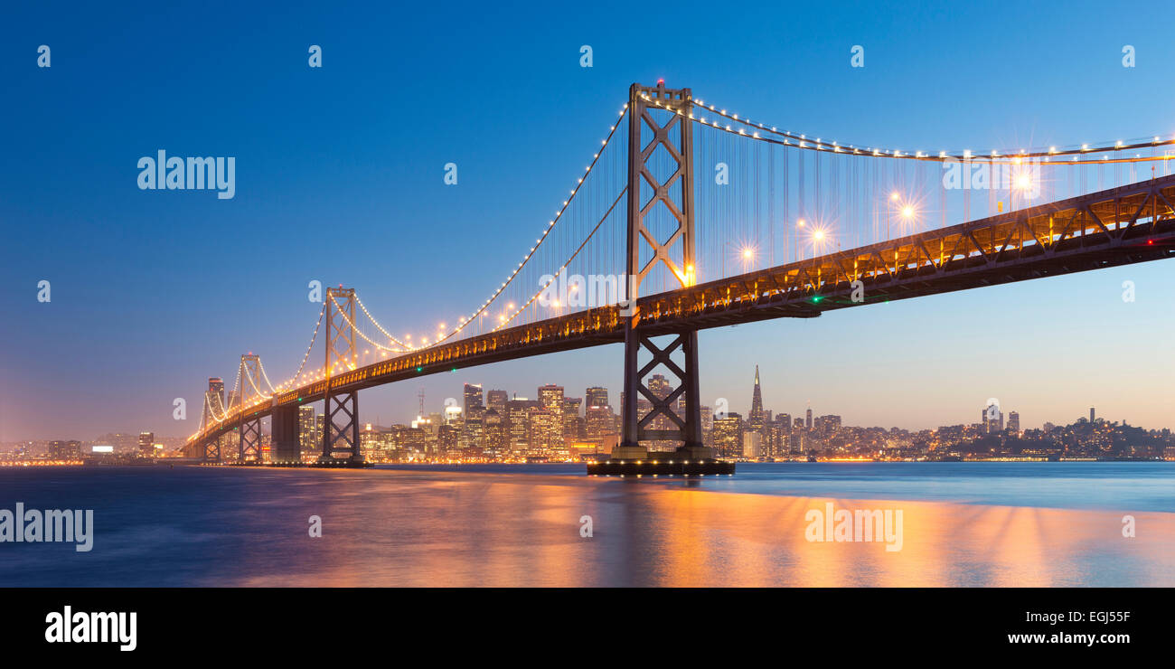 The USA, America, Bay bridge, San Francisco, California, sea, dusk ...