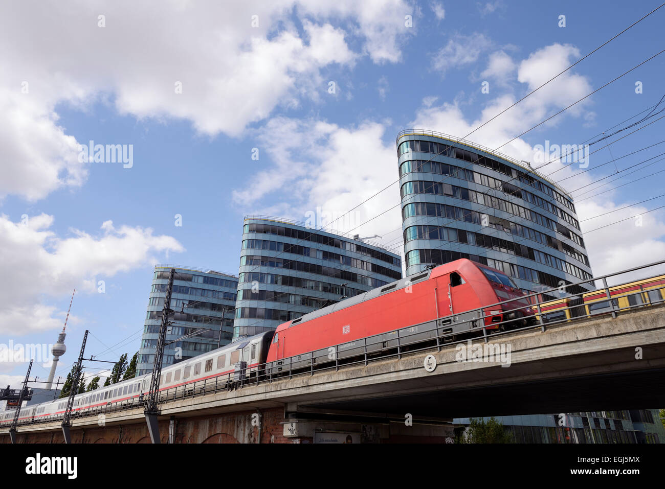 Bvg train hi-res stock photography and images - Alamy