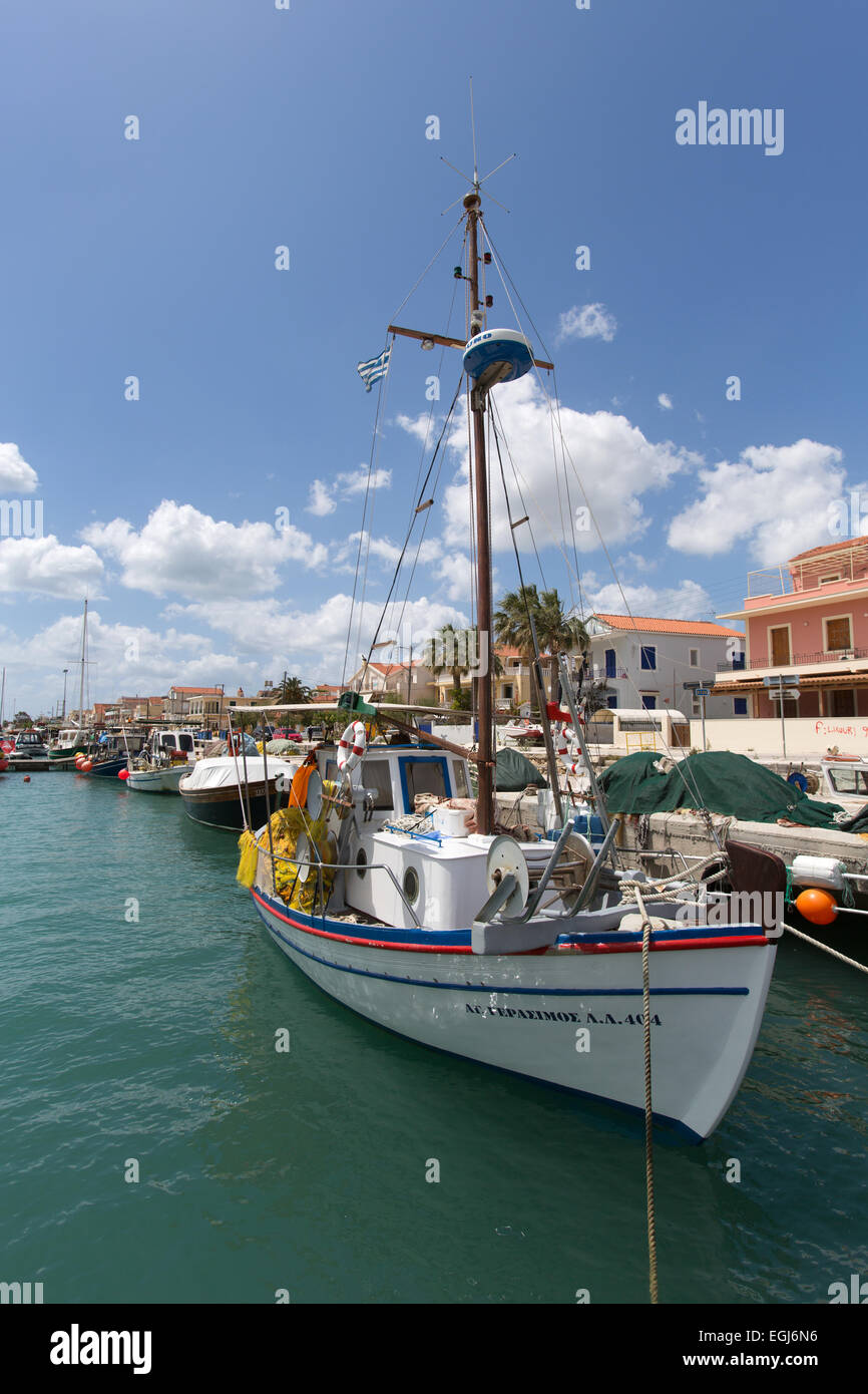Town of Lixouri, Kefalonia. Picturesque view of traditional Greek ...