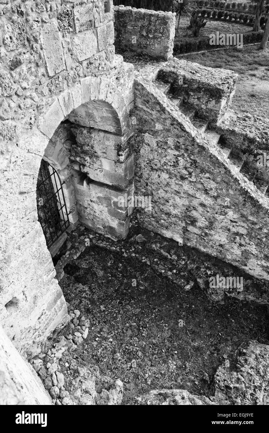 Rometta medieval fortification, Messina port Stock Photo - Alamy