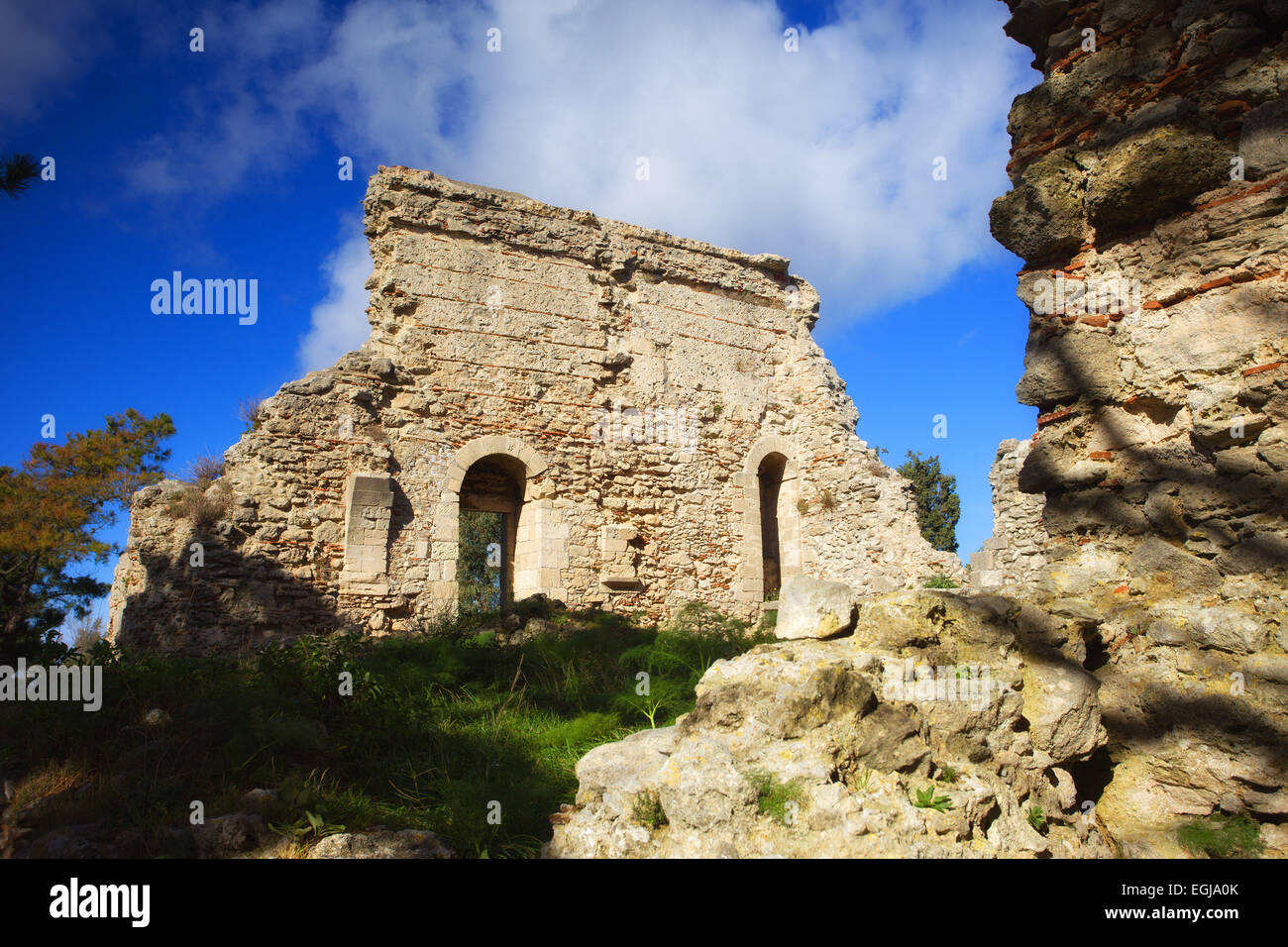 Rometta sicily hi-res stock photography and images - Alamy